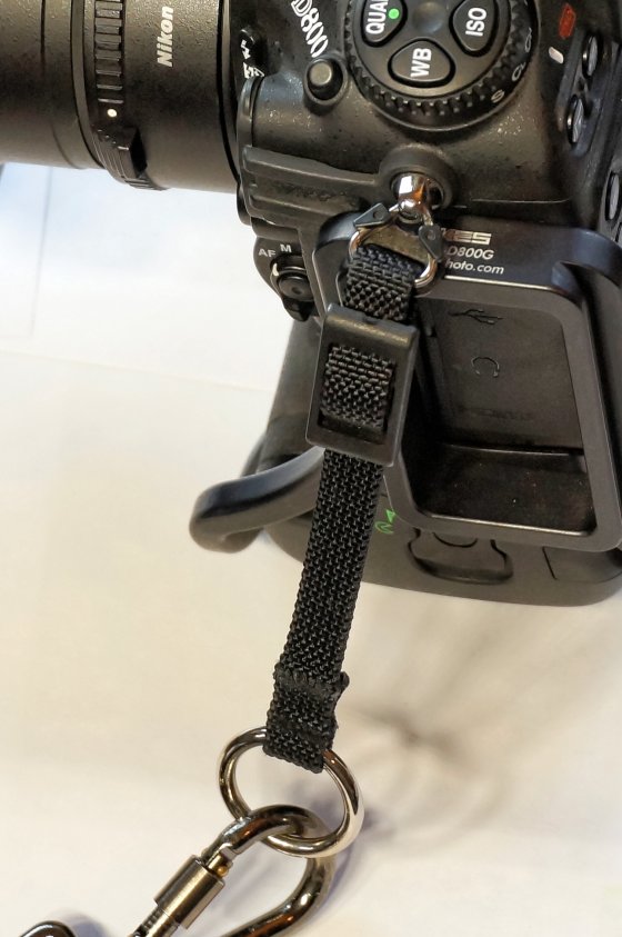 Connecting Black Rapid strap to camera side strap mount | DPReview Forums