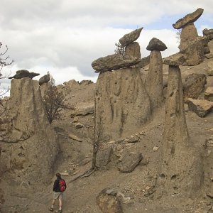 balancing rocks. | DPReview Forums