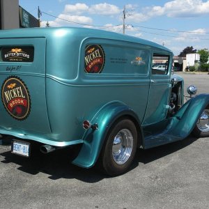 Nickel Brook Beer Truck | DPReview Forums