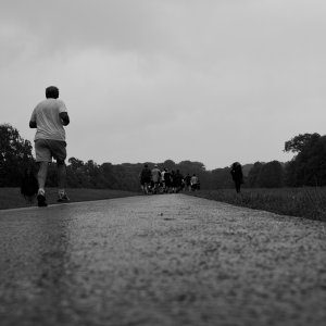 running behind the group | DPReview Forums