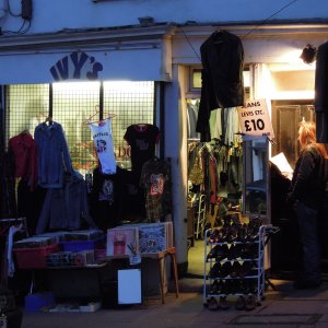 hove | DPReview Forums