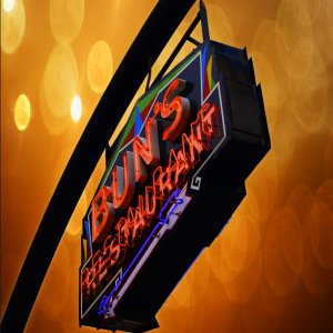 Buns II (1) | DPReview Forums