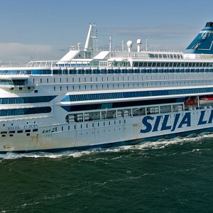 aland | DPReview Forums