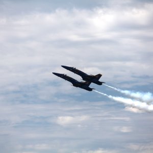 Blue Angels | DPReview Forums