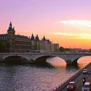 0304_France_022 | DPReview Forums