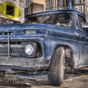 Trunk in HDR (2 of 11) | DPReview Forums