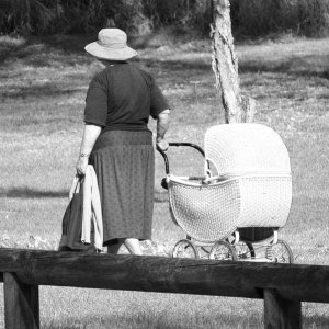 Lady with pram | DPReview Forums