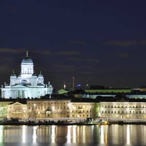 Helsinki at night | DPReview Forums