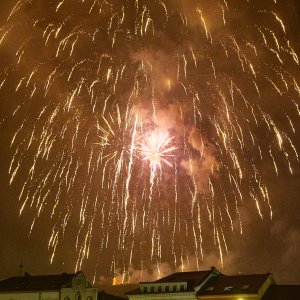 Germany_RhineBoat_and_Fireworks_ResizedSmall1600_2017_07_01_P7010013 | DPReview Forums