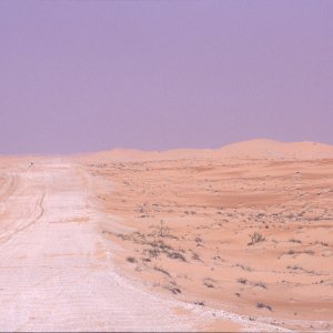 0642-22 desert abu-dhabi ed | DPReview Forums