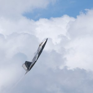 Fuji200mm-39 | DPReview Forums