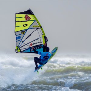 Force 8 | DPReview Forums