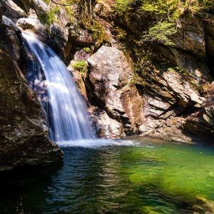 Bingham Falls Cliffs 2012 Final | DPReview Forums