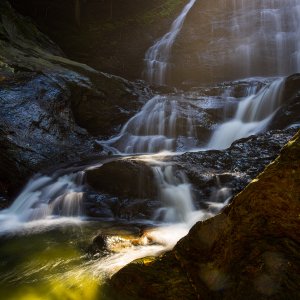 Bingham Falls Cliffs 2012 Final | DPReview Forums