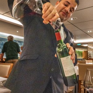 Pourer-1 | DPReview Forums