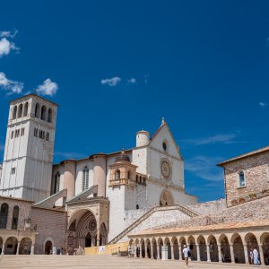 St Francesco court | DPReview Forums