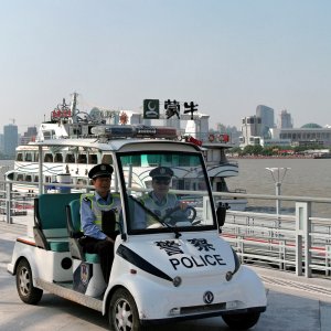 bund | DPReview Forums