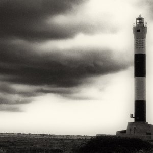 The 'New' Lighthouse - Dungeness green | DPReview Forums