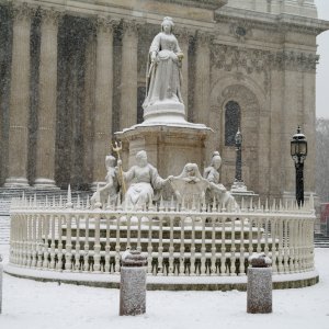 NX-10 Pics - Dec 2010 077 | DPReview Forums